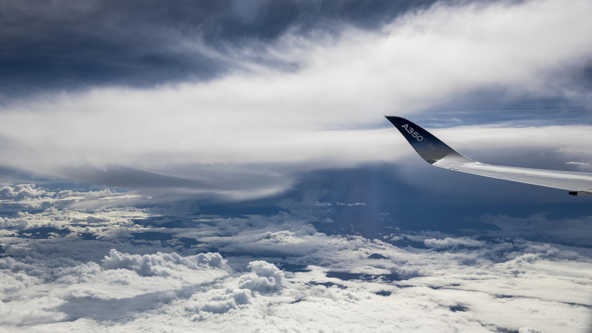 Severe weather hazards: the best is to anticipate and avoid | Airbus