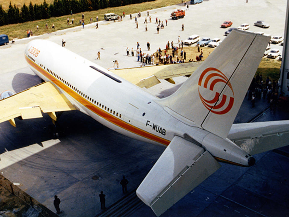 28 October, 50th Anniversary of the first flight of the Airbus A300 ...