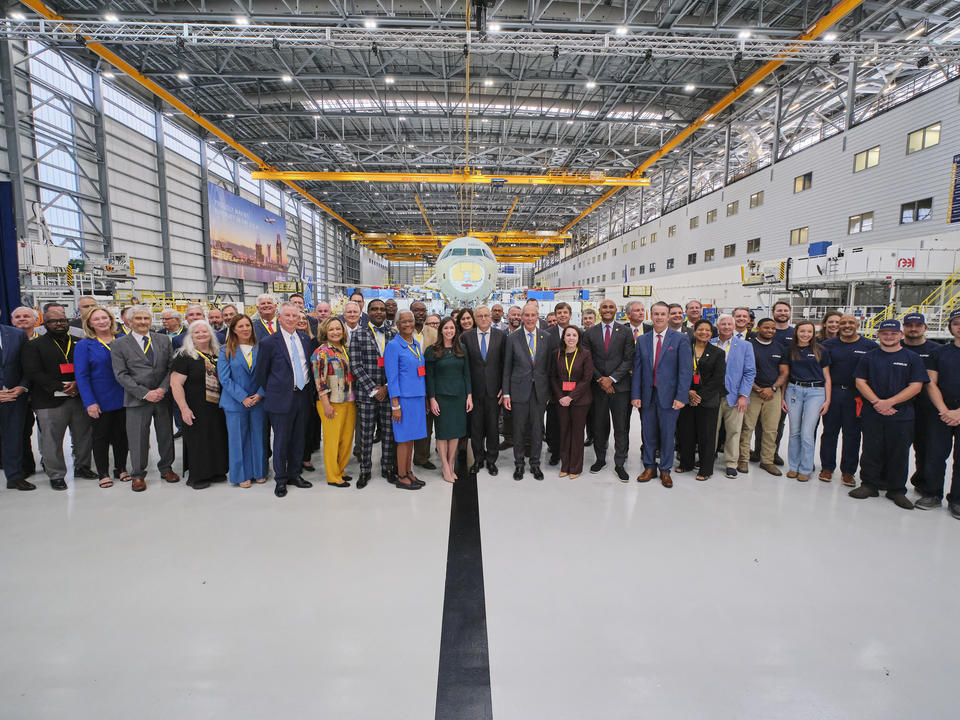 Airbus inaugurates second A320 Final Assembly Line | Airbus