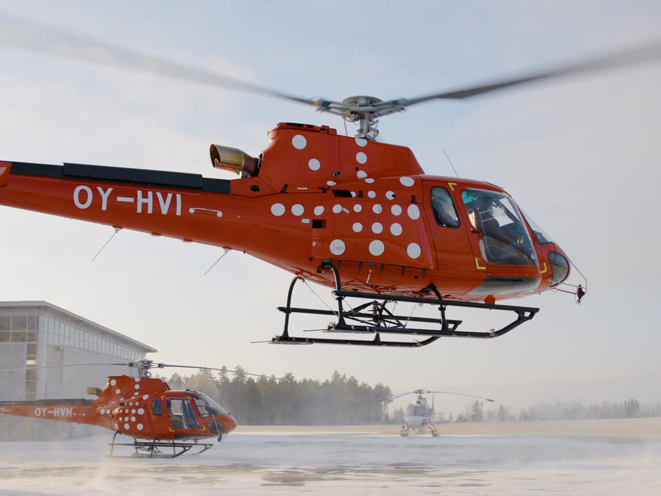 Østnes Helicopters orders 10 H125 helicopters | Airbus